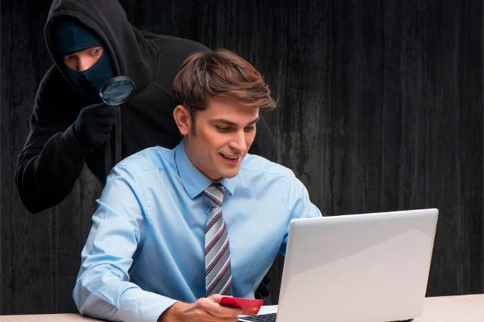 Prevención De Robos En Una Empresa: Estrategias Eficaces Para Proteger Tu Negocio - Cybertek Perú